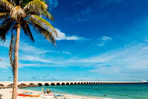 Las 5 mejores playas cerca de Mérida: tu oasis en el Golfo de México
